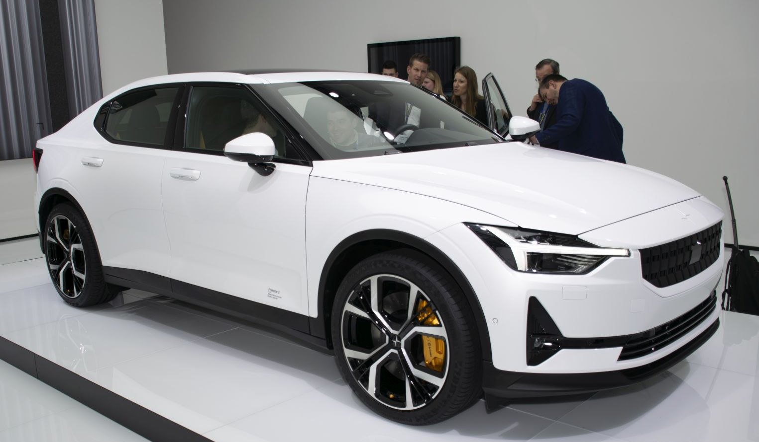 Polestar 2 technical specifications and fuel economy